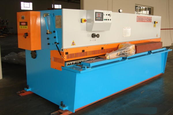 BIRMINGHAM HEAVY DUTY HYDRAULIC SHEARS Up to 1/2 Inch